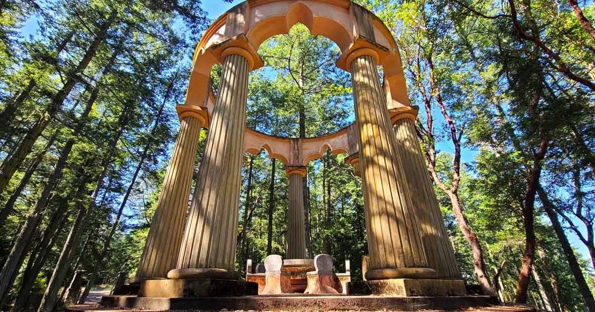 The Fascinating Mausoleum In Washington You've Probably Never Visited ...