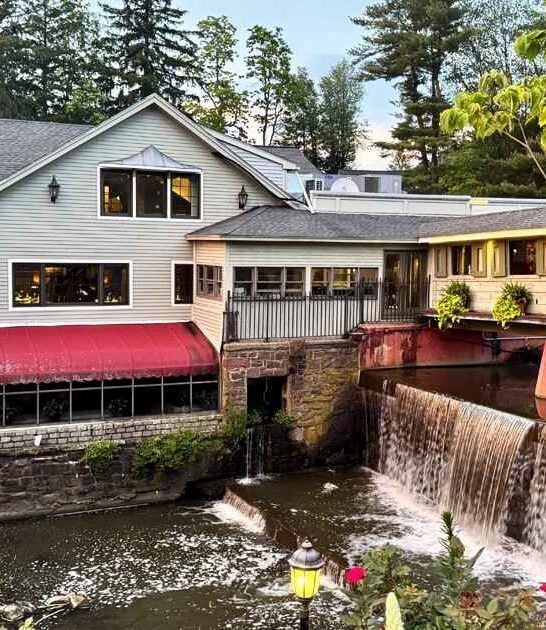 waterfront restaurants connecticut ftr