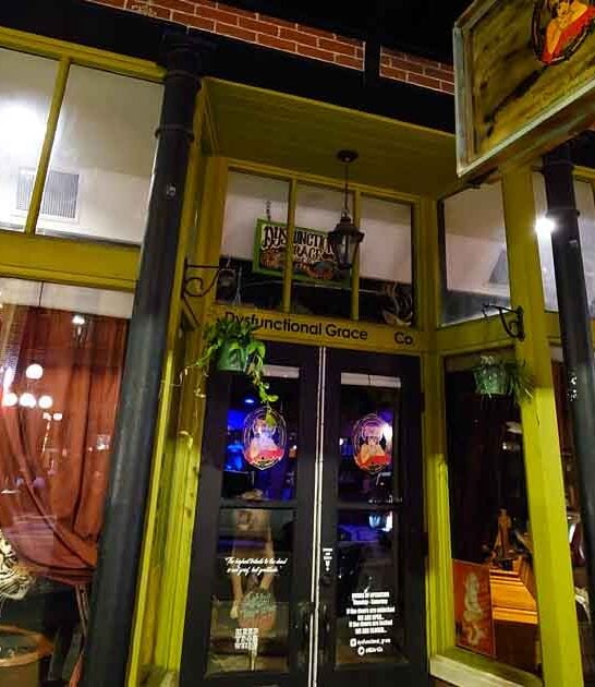 weird oddities shop florida ftr