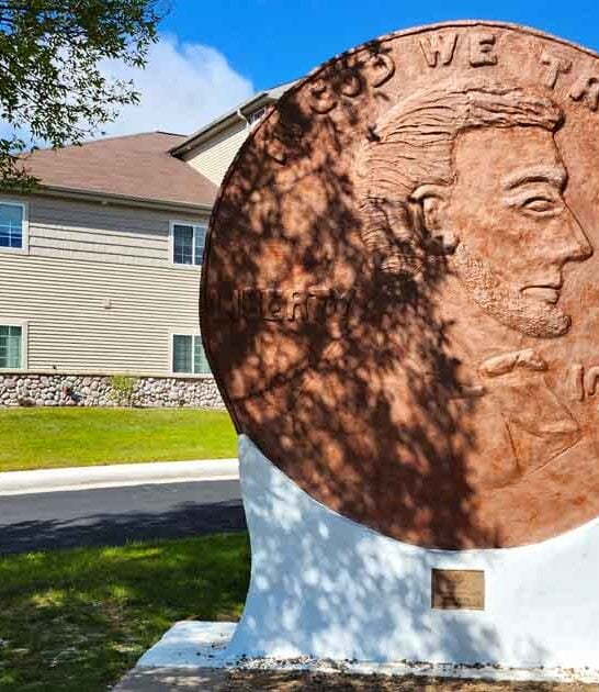 weird wisconsin roadside attractions ftr