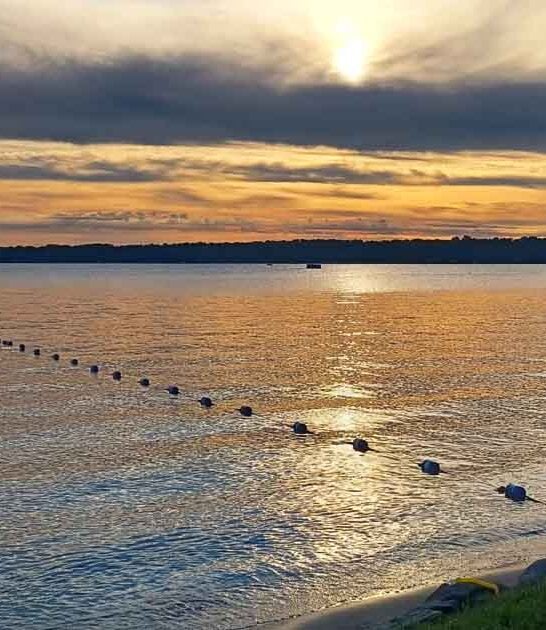 The Wisconsin Beach That Will Make You Feel Like You&rsquo;re On Vacation