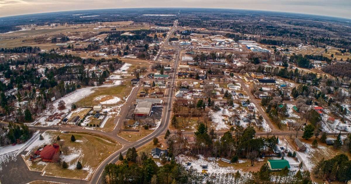 The 10 Prettiest Small Towns In Wisconsin Are Absolutely Irresistible