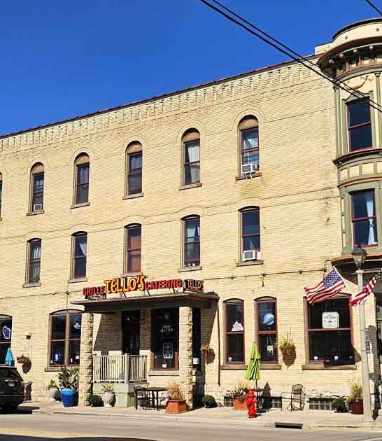 wisconsin restaurant fusion food ftr
