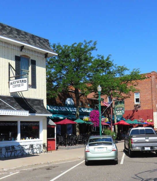 wisconsin small gorgeous towns ftr
