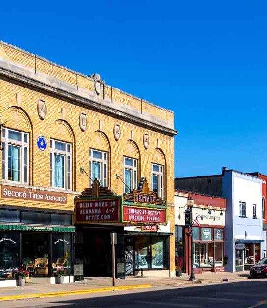 wisconsin towns relaxing places ftr