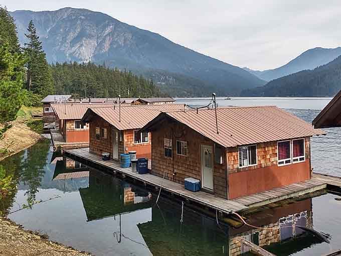 Forget infinity pools at fancy resorts, you've got an actual infinite lake right outside your floating front door.