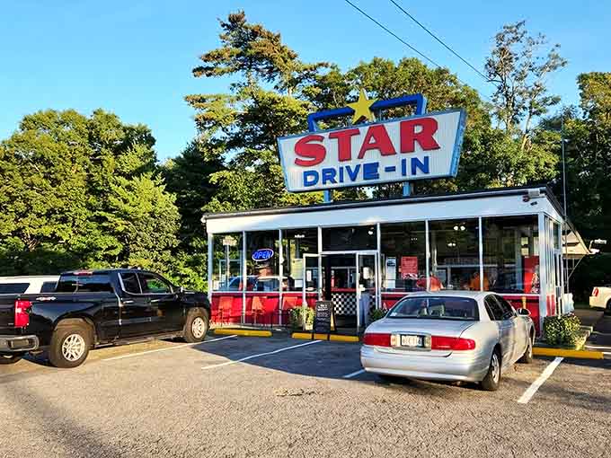 That iconic star sign isn't just pointing to the restaurant, it's pointing to burger heaven itself.