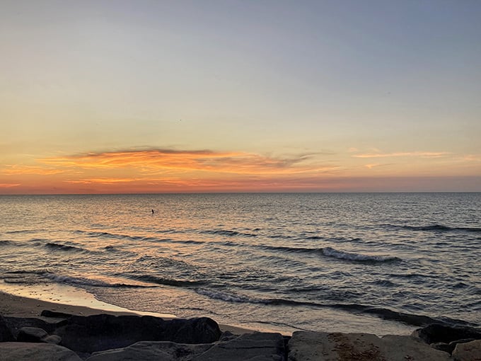 That golden hour glow hitting Lake Erie's waves proves Ohio's been holding out on us this whole time.