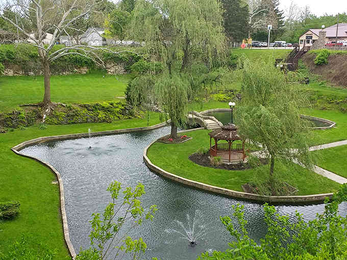 Those weeping willows aren't crying, they're just emotional about how pretty this place is.