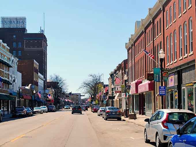 Downtown Fond du Lac's historic Main Street welcomes you with beautiful architecture, local shops, and that small-town charm you've been craving.