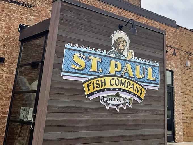 That weathered wood exterior promises ocean-fresh treasures inside, proving Wisconsin knows how to do coastal vibes right.
