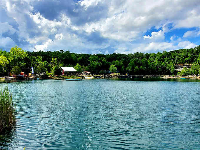 That first glimpse of Bluegrass Spring hits different when you realize this Caribbean-blue wonder is hiding in Kentucky.