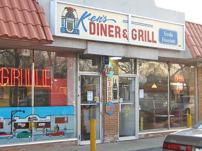 That jukebox logo and "Soda Fountain" sign aren't just decoration, they're a promise that this place takes its shakes seriously.