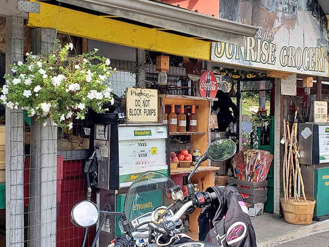 When a store's entrance looks this charming, you know the boiled peanuts inside mean serious business.
