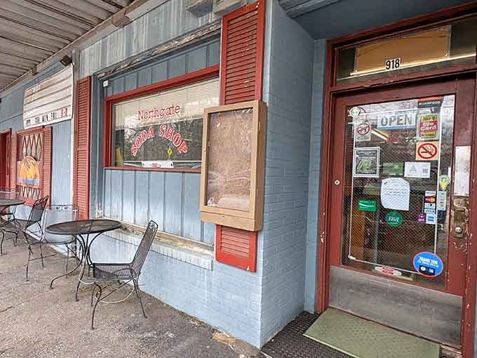 Sometimes the best restaurants hide behind the most unassuming exteriors, and this proves it beautifully every single day.