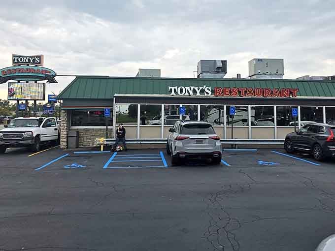 That packed parking lot isn't lying: this is where hungry travelers and smart locals converge for serious eating.