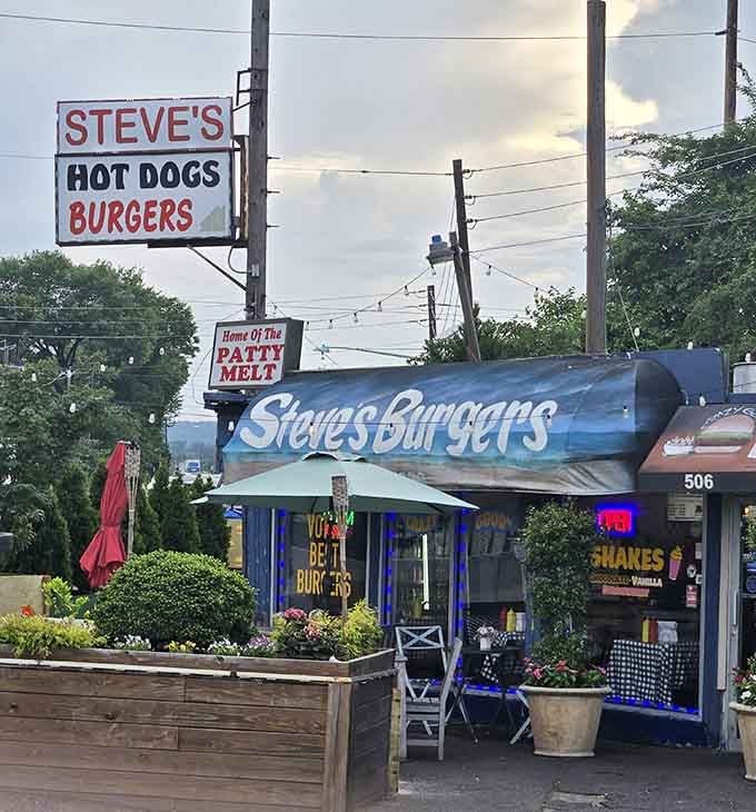 That roadside charm hits different when you know there's a perfect burger waiting inside for you.