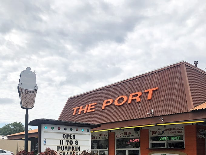 That orange exterior isn't whispering its presence, it's announcing that something delicious is about to happen here.