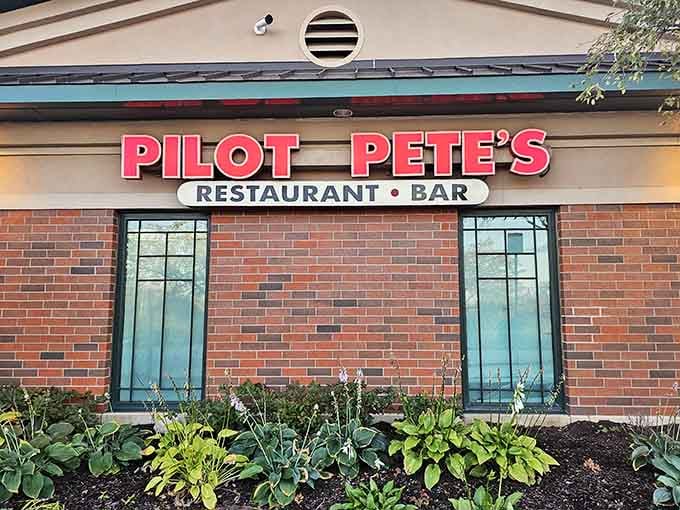 That pink sign isn't just calling you to dinner&mdash;it's practically sending up a flare for hungry pilots everywhere.