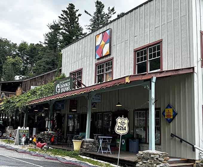 Highway 226A just got infinitely more interesting with this three-story treasure trove of stories waiting inside.