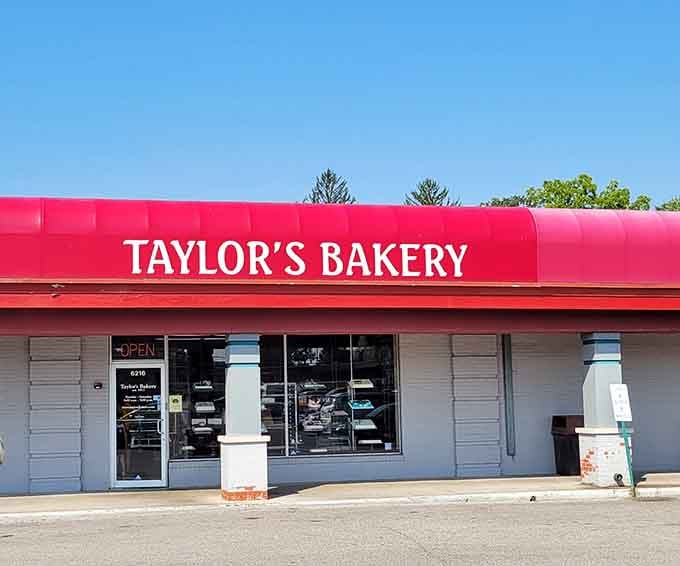 That bright red awning isn't just for show; it's been guiding sugar-seekers to happiness since the Roaring Twenties.