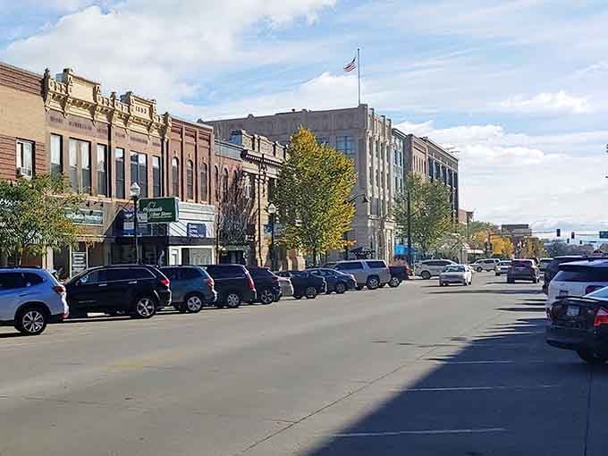 Downtown Albert Lea serves up architectural eye candy that costs absolutely nothing to admire and appreciate.