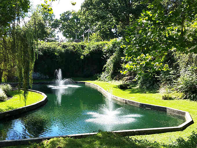 Those weeping willows aren't crying, they're just emotional about how pretty this place is.