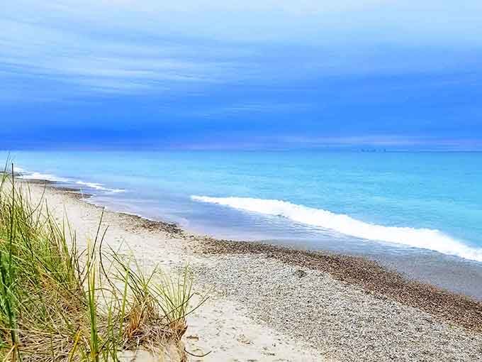 That moment when Lake Michigan decides to cosplay as the Caribbean and absolutely nails it.
