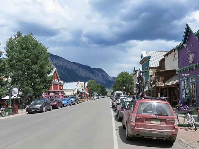 Small-town perfection painted in blues and greens, where the mountains provide the world's best backdrop daily.