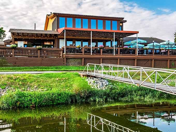 When your restaurant looks this good from the water, you know the architects understood the assignment.