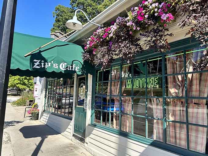 Sunshine, flowers, and the promise of legendary burgers make this corner of Mt. Lookout absolutely irresistible.