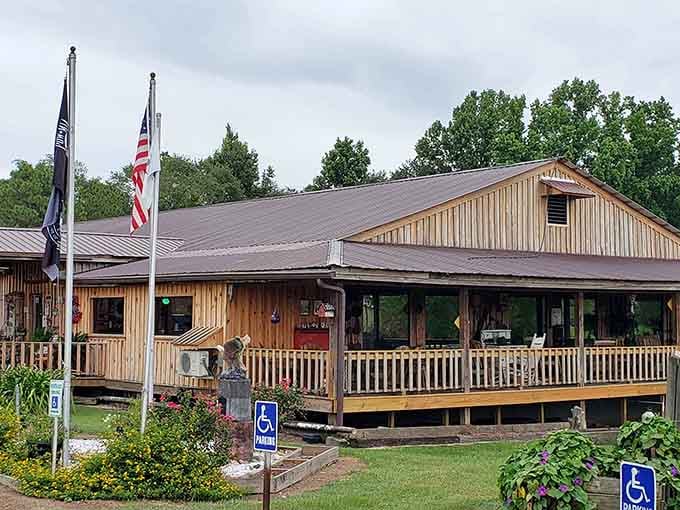 Flags flying, lights glowing, and steaks waiting inside this beautiful slice of rural Georgia dining.