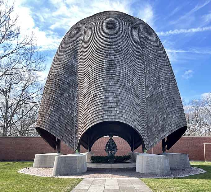 When architecture decides to have a conversation with the heavens, this is what you get.
