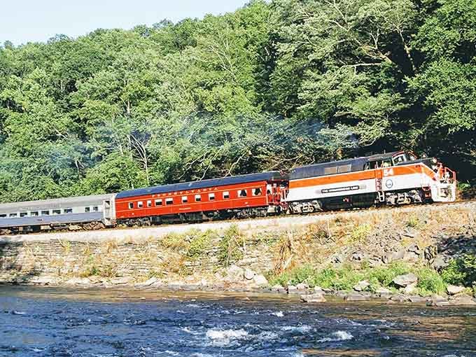 Rolling alongside the beautiful Lackawaxen River, the Stourbridge Line offers passengers breathtaking views of Pennsylvania's natural beauty throughout every scenic mile.