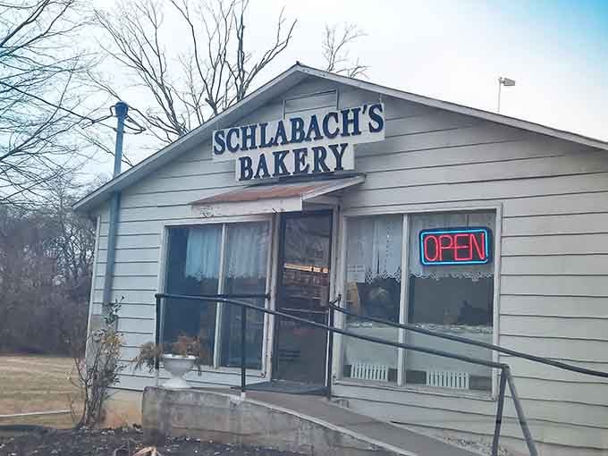 That modest white exterior hides a treasure trove of golden fried pies and fresh-baked happiness inside.