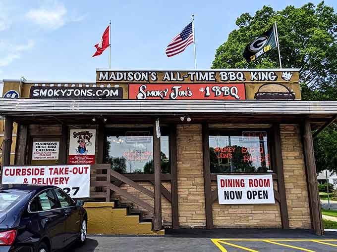 Three flags flying proud and a dining room open for business means serious barbecue is happening right now.