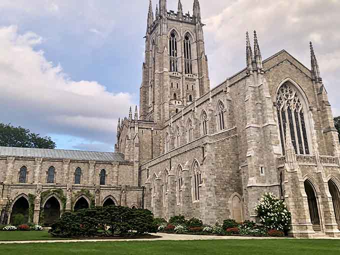 Stone towers, flying buttresses, and manicured lawns prove Pennsylvania has been hiding some serious architectural swagger all along.