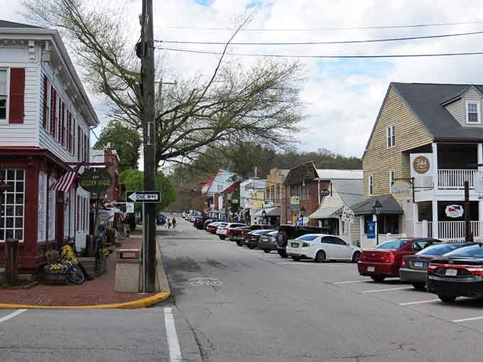 These charming streets have been welcoming visitors since colonial times, and honestly, they've only gotten better with age.
