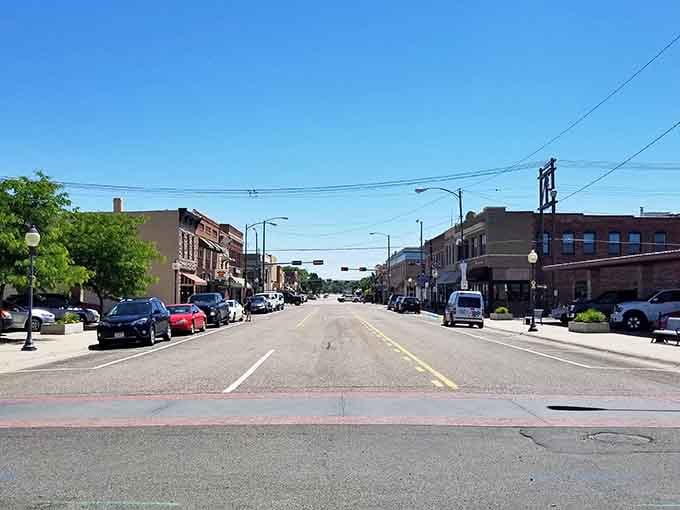 Wide open streets where you can actually find parking – imagine that luxury in modern Colorado living.