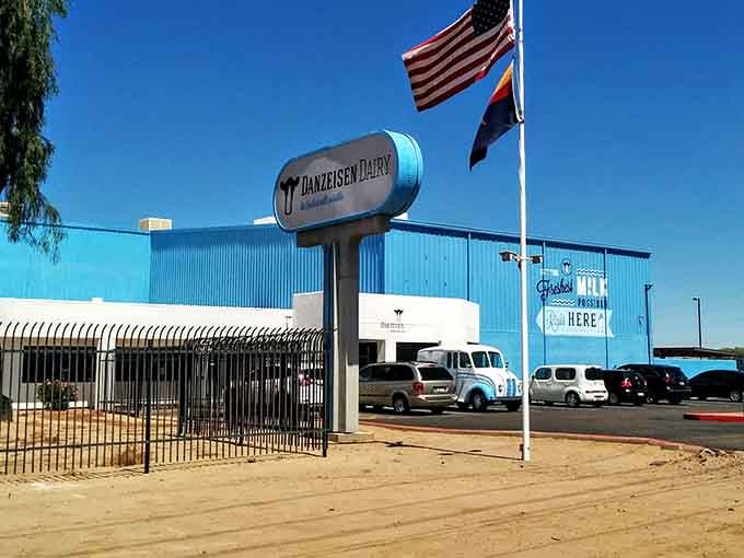 The giant milk bottle sign and patriotic flags announce you've arrived at Arizona's sweetest dairy destination.