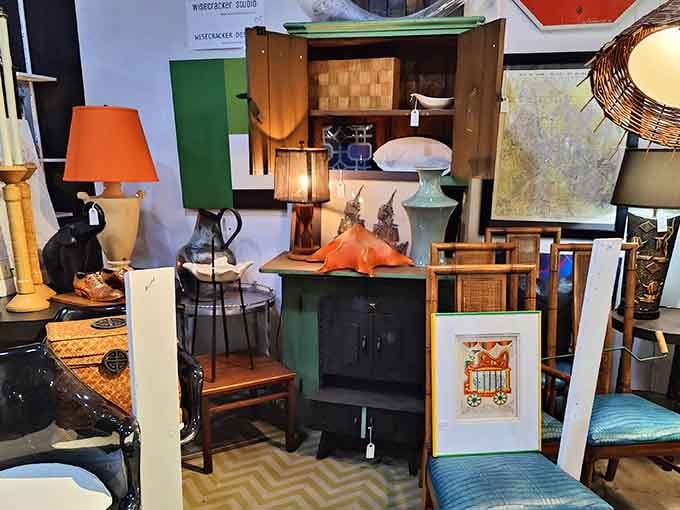 When furniture, lamps, and vintage treasures collide in the best possible way, magic happens.