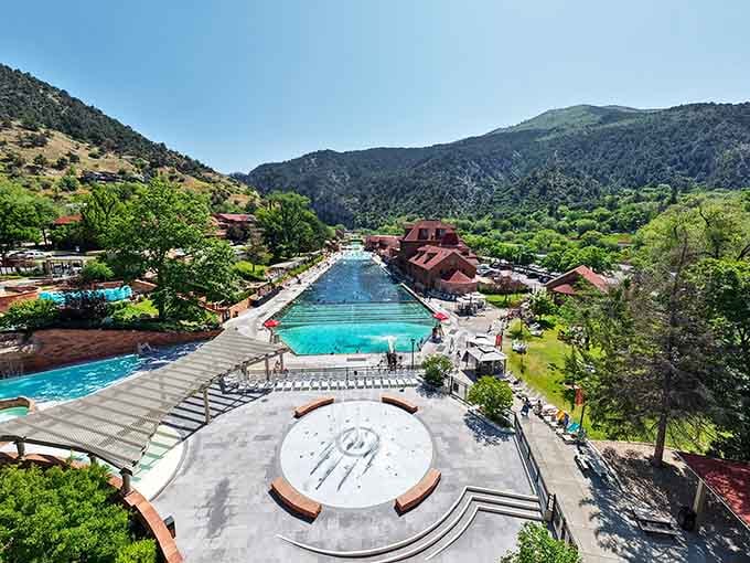 When they say "world's largest," they're not kidding around, this aquatic wonderland stretches on forever.