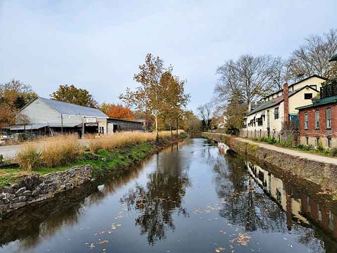 Those ivy-covered brick buildings reflected in the canal water create a scene so perfect it almost seems staged.