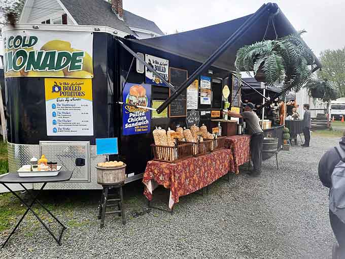 Food trucks serving up sustenance for weary treasure hunters, because antiquing burns calories and demands proper refueling stations throughout.
