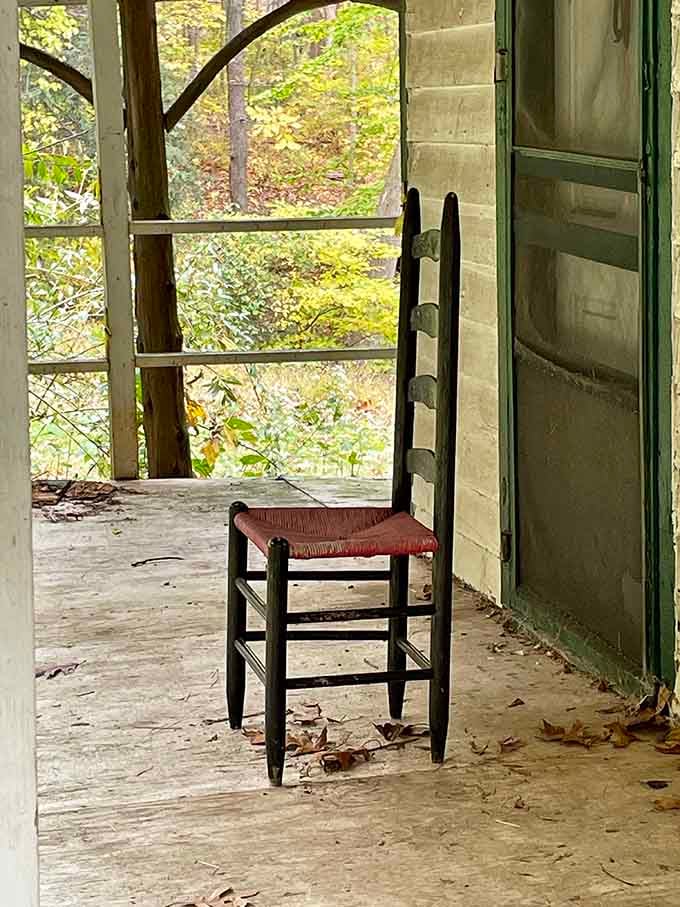 Someone left their chair behind, and now it's the loneliest piece of furniture in all of Union County.
