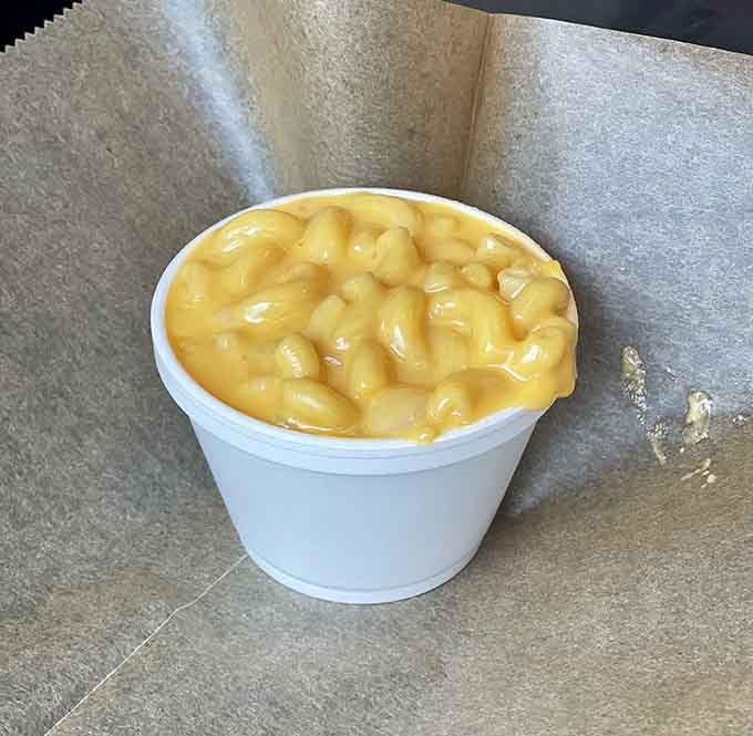 Mac and cheese this creamy and golden deserves its own spotlight, comfort food executed to absolute perfection.