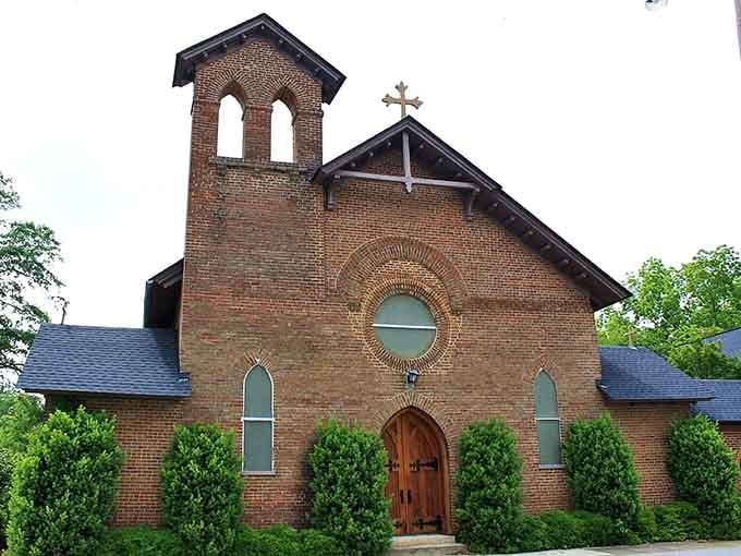 St. Paul's Episcopal Church combines brick craftsmanship with architectural details that prove beauty doesn't require a massive budget, just actual care.