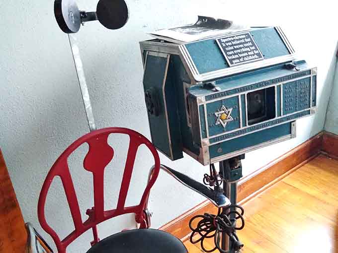 This contraption looks like it belongs in a sci-fi movie, not a doctor's office, yet here we are.