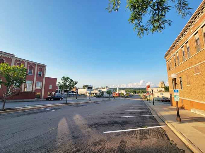 Tree-lined streets showcase the kind of downtown planning that makes walking a pleasure, not a chore.