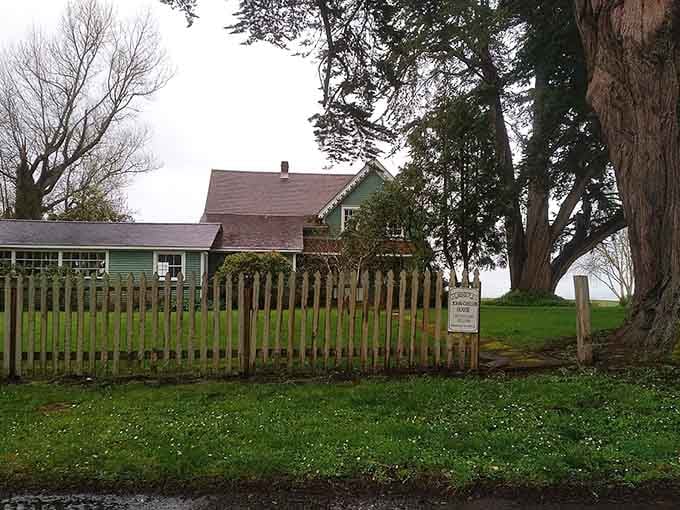 Picket fences and sprawling lawns create the kind of scene Norman Rockwell would've loved.